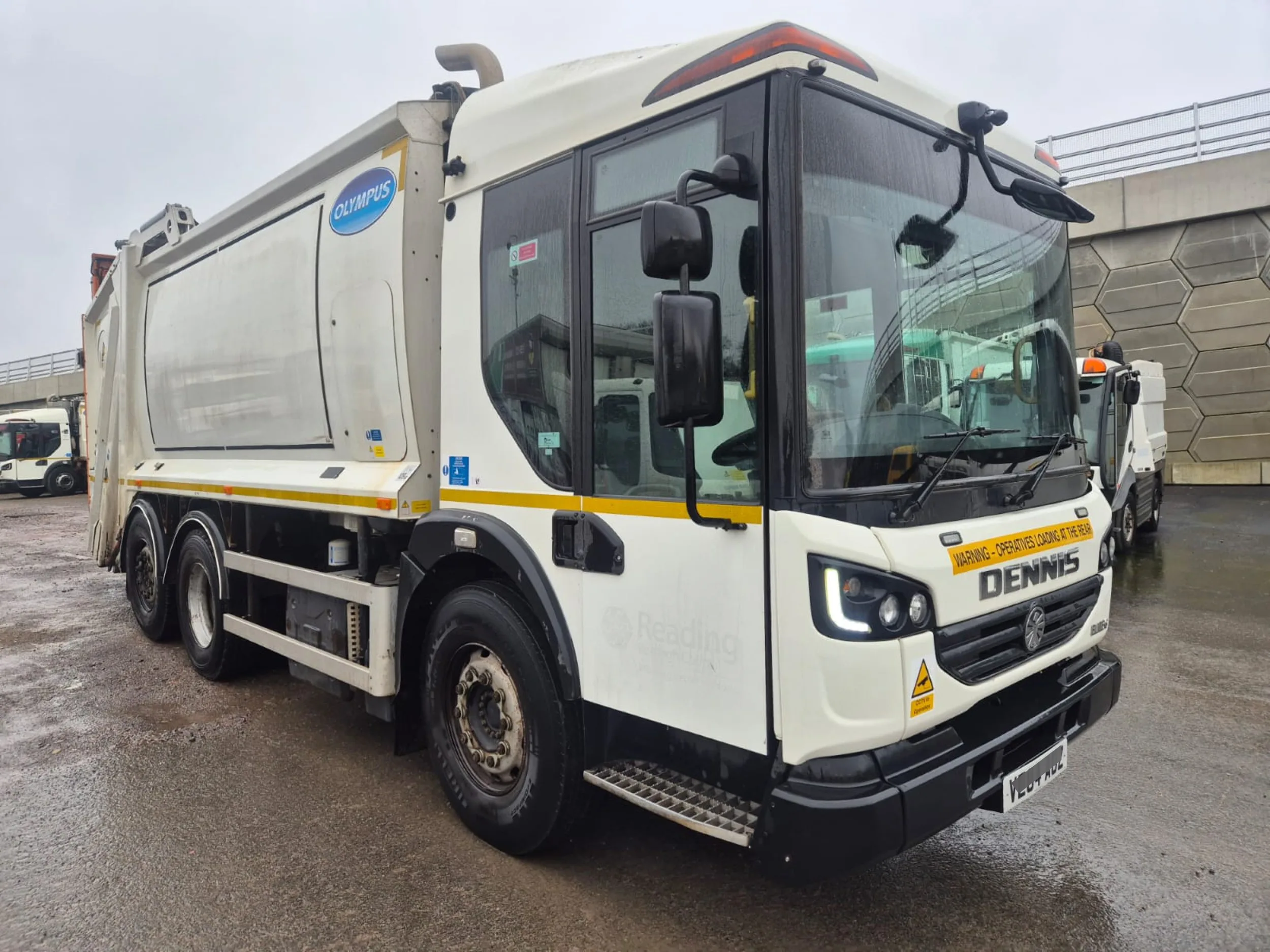 DENNIS ELITE 6 6X2 AUTO 26TON OLYMPUS BODY REFUSE C/W TERBERG BIN LIFT ...
