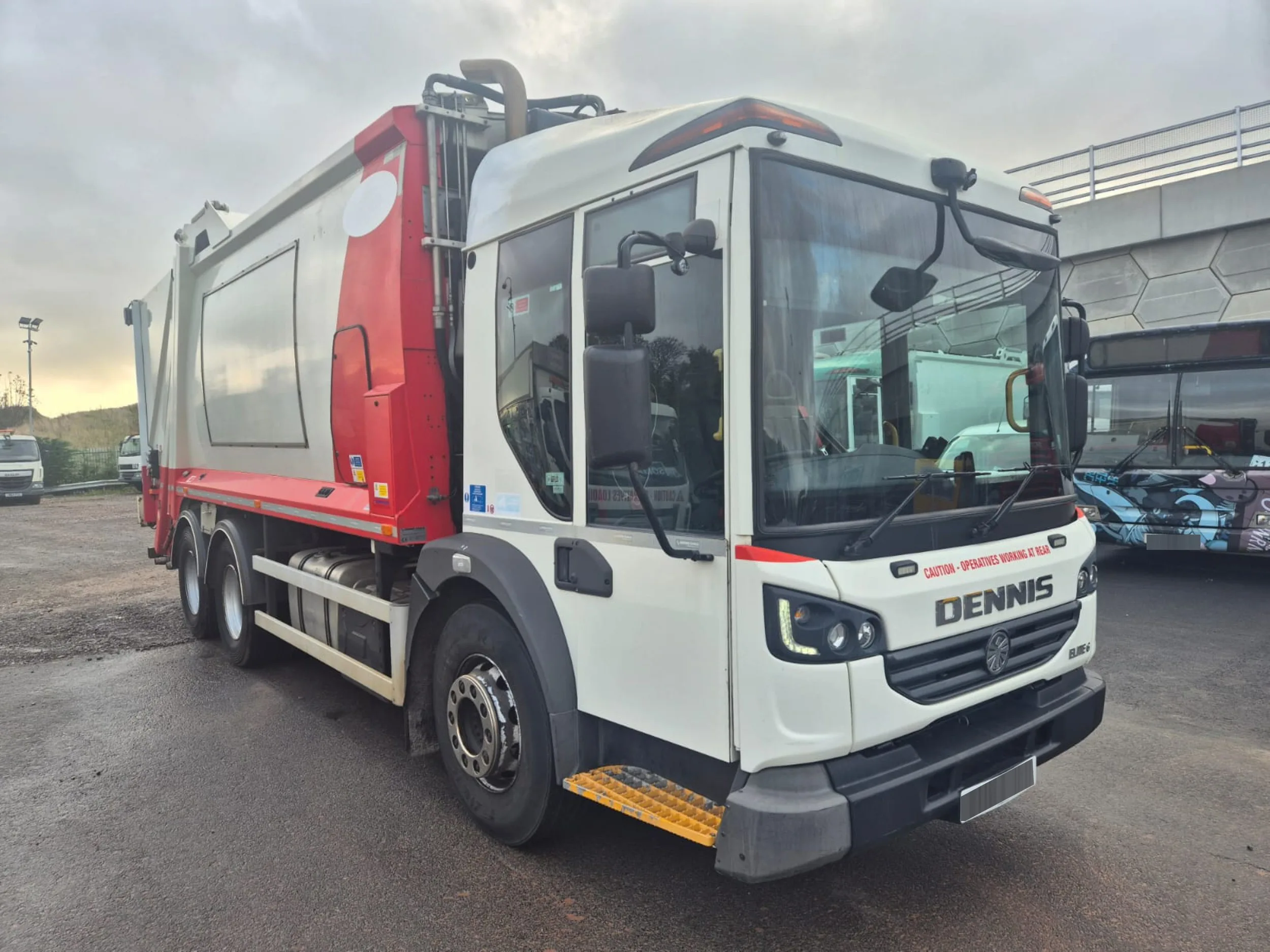 DENNIS ELITE 6 6X4 AUTO 26TON OLYMPUS BODY 70/30 SPLIT REFUSE (EURO 6 ...