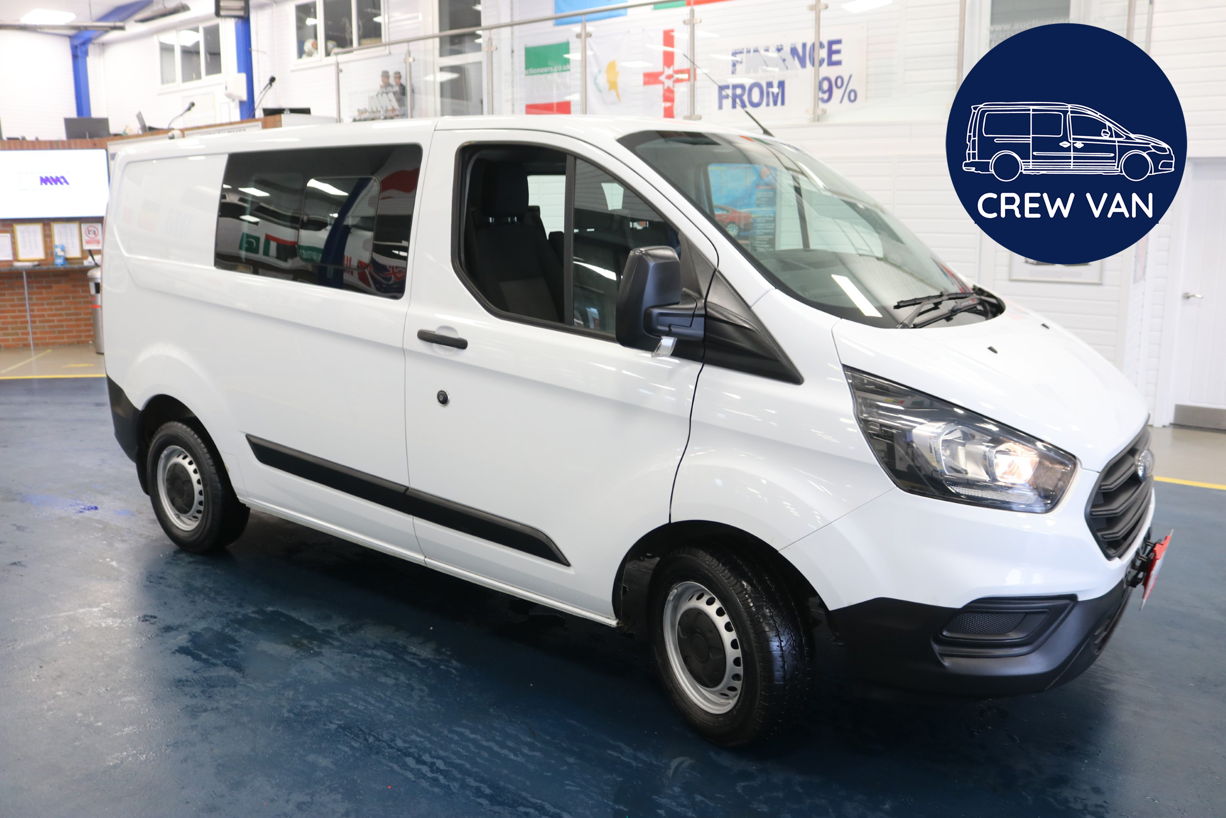 FORD TRANSIT CUSTOM 300 BASE 2.0TDCI ECOBLUE 105PS L1 FWD 6 SEAT CREW ...